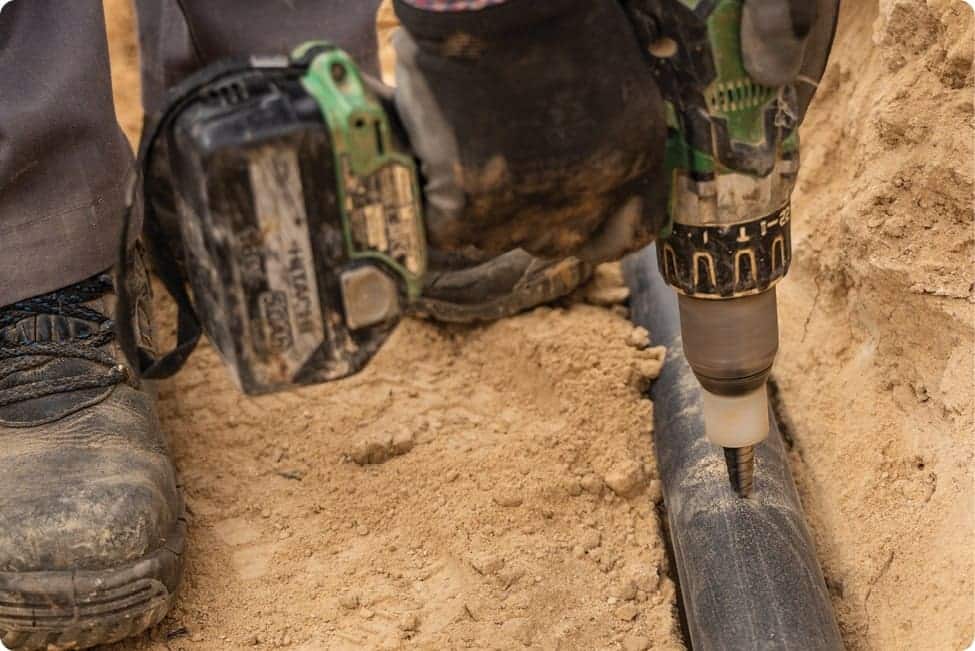 Installation - Thin Wall Drip Line/Tape → Pe Submain | Rivulis ...